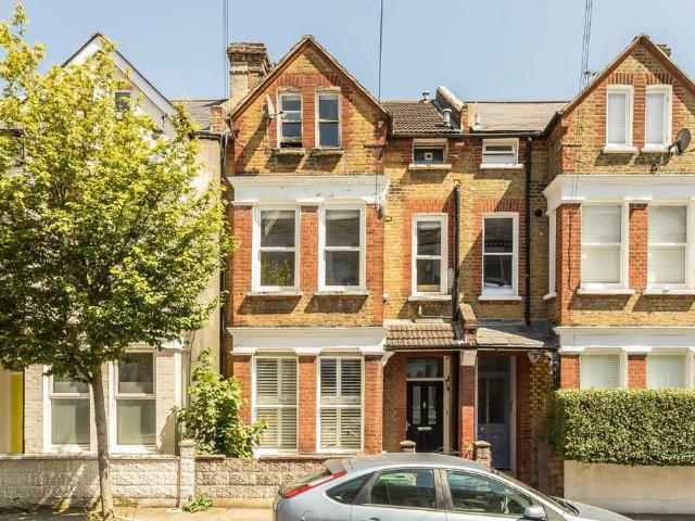 Kenwyn Road, London SW4 1 bed flat to rent £2,200 pcm £508 pw