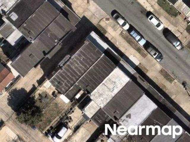 Kenyon Ave