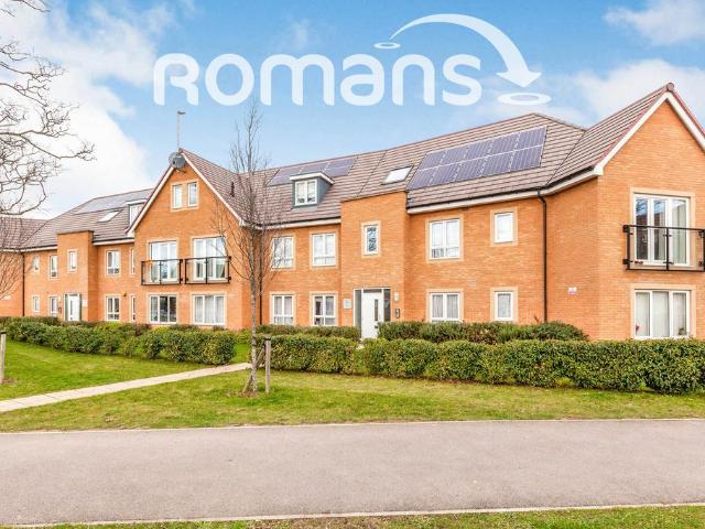 Kenyon Way, Slough, SL3 2 bed flat to rent £1,650 pcm £381 pw