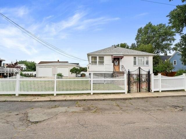 Kenberma St, Hull, Home For Sale