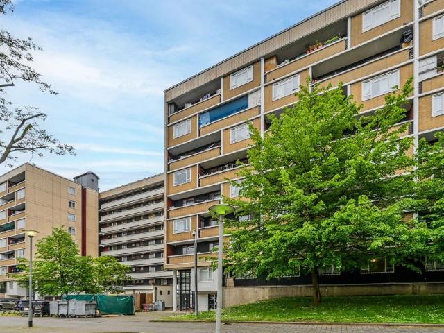 Kendal House, King's Cross, London, N1 3 bed flat to rent £3,600 pcm £831 pw