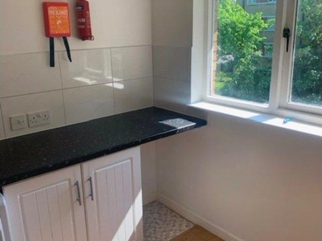 Kendal House, London SE20, 1 bed flat to rent, £1,400 pcm | PrimeLocation