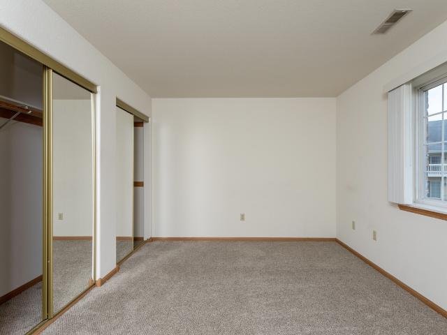 Kendal Hills 2 Bedroom Apartment for Rent at 1008 River Place Blvd, Waukesha, WI 53189