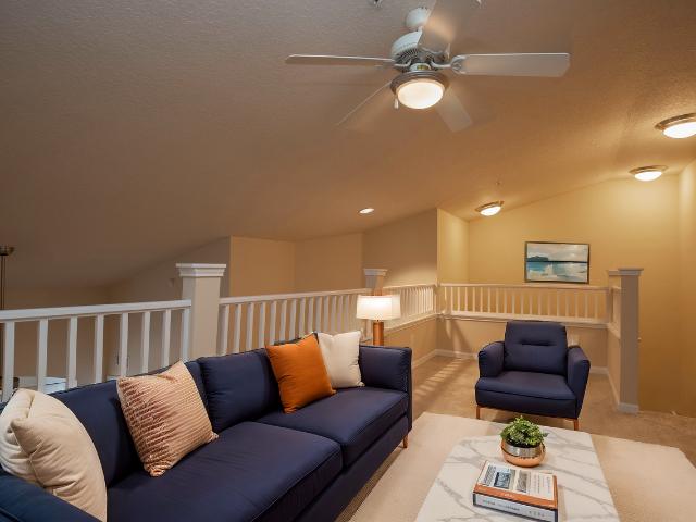 Kendall Lake 2 Bedroom Apartment for Rent at 1140 Kendall Town Boulevard, Jacksonville, FL 32225 Regency