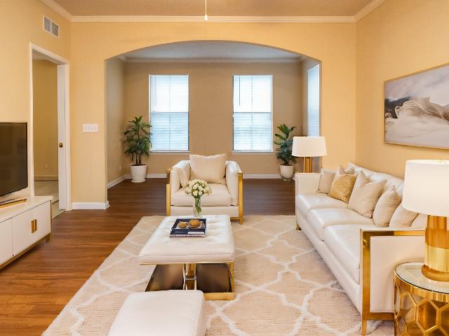 Kendall Lake 2 Bedroom Apartment for Rent at 1140 Kendall Town Boulevard, Jacksonville, FL 32225 Regency