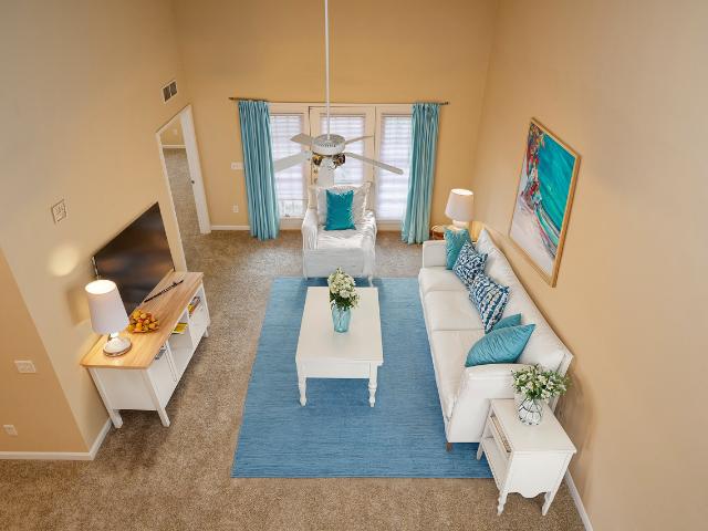 Kendall Lake 2 Bedroom Apartment for Rent at 1140 Kendall Town Boulevard, Jacksonville, FL 32225 Regency