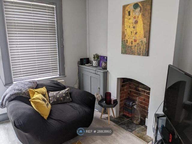 Kendall Road, Colchester CO1, 2 bed end terrace house to rent, £1,200 pcm | PrimeLocation