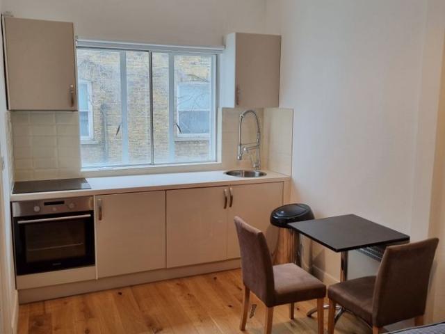Kendrick Place, South Kensington SW7, Studio to rent, £1,850 pcm | PrimeLocation