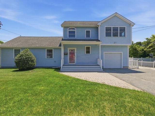Kendrick Rd, Wakefield, Home For Sale