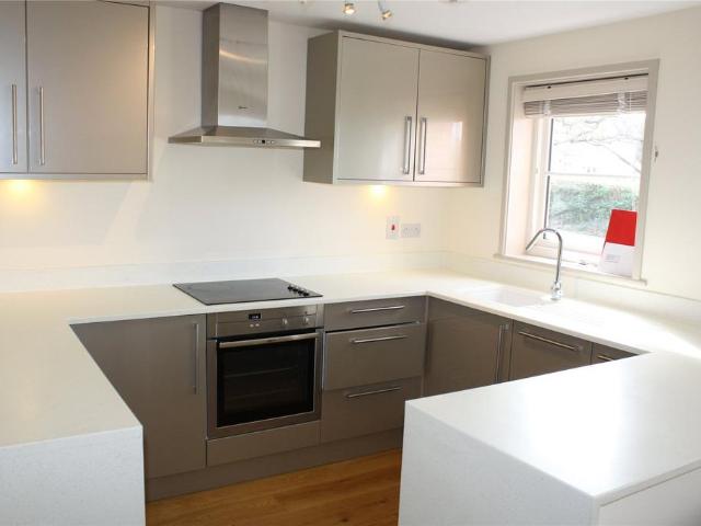 Kendrick Road, Berkshire RG1 2 bed apartment to rent £1,650 pcm £381 pw