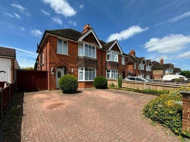 Kenilworth Avenue, Reading, 3 Bedroom Semi detached