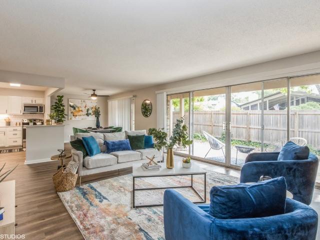 Kenilworth Apartments 1 Bedroom Apartment for Rent at 4120 W 94th Ter, Prairie Village, KS 66207