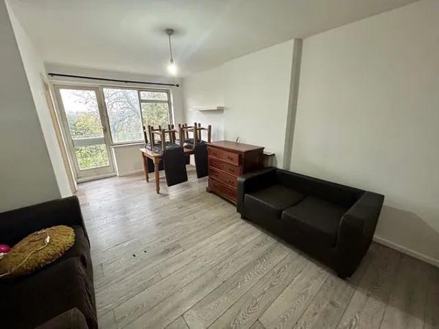 Kenilworth Court, Nottingham, NG3