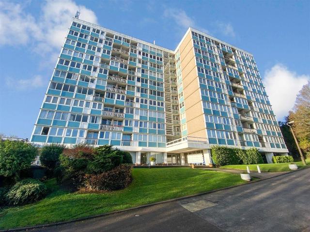 Kenilworth Court, Styvechale, Coventry, West Midlands CV3, 2 bed flat to rent, £1,100 pcm | PrimeLocation