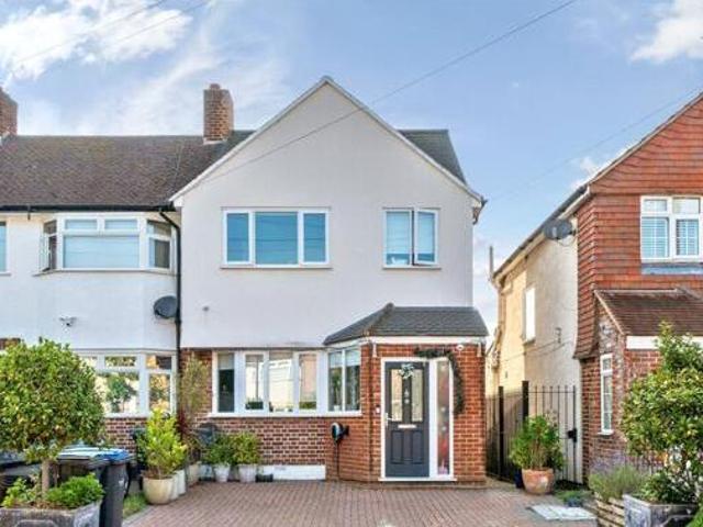 Kenilworth Crescent, Enfield, 4 Bedroom End