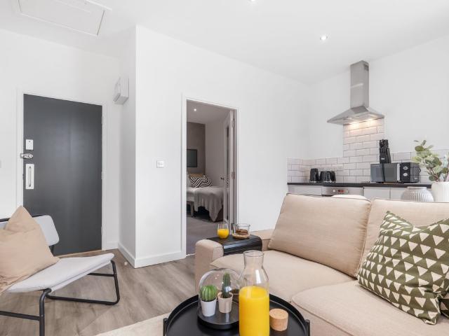 Kenilworth Road CV7, 1 bed flat to rent, £995 pcm | PrimeLocation