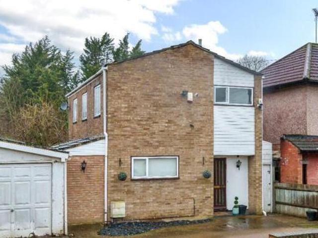 Kenilworth Road, Edgware, 3 Bedroom Detached