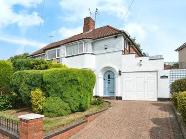 Kenilworth Road, Oldbury, 3 Bedroom Semi detached