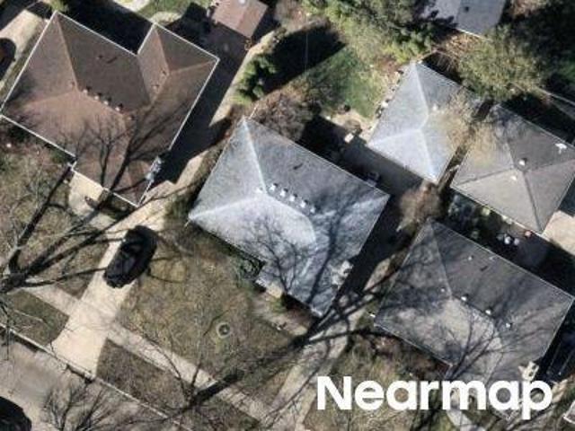 Kenmore Ave