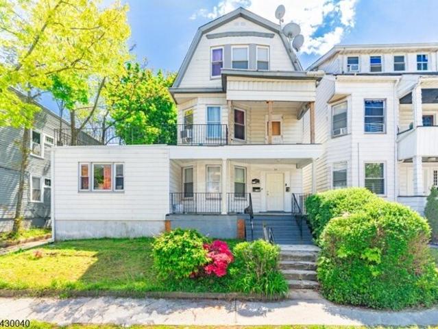 Kenmore Ave, Newark, Home For Sale