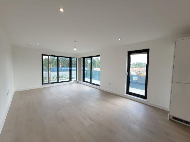 Kenmore Place, Leacon Road, Ashford TN23, 2 bed flat to rent, £1,425 pcm | PrimeLocation