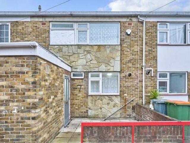 Kennard Road, London, 3 Bedroom Terraced