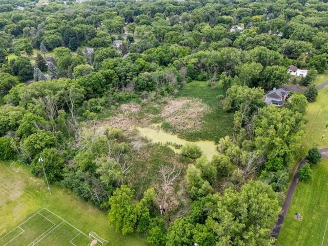 Kennard St N, Maplewood, MN 55109