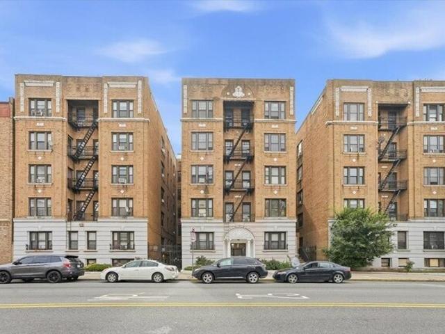 Kennedy Blvd Apt,jersey City, Condo For Sale