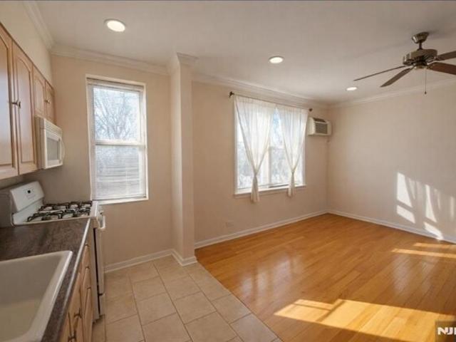 Kennedy Blvd Apt,union City, Condo For Sale