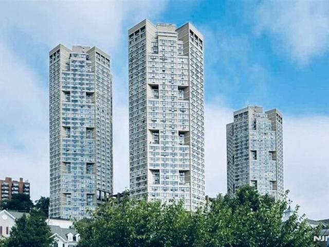 Kennedy Blvd E Unit C, West New York, Condo For Sale