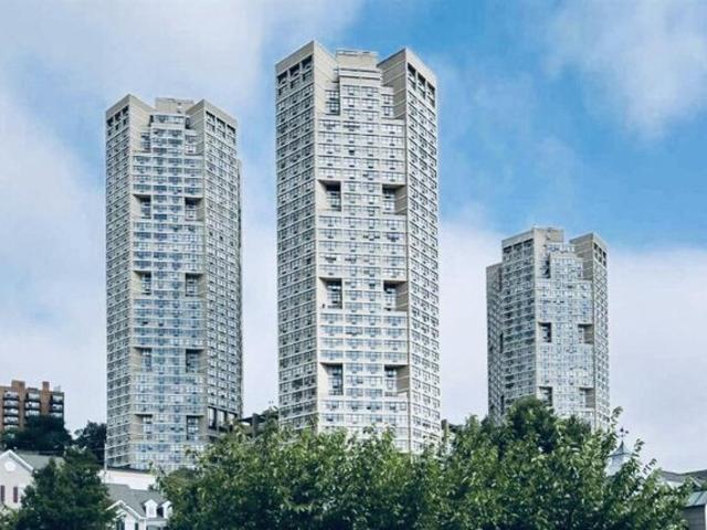 Kennedy Blvd E Apt C, Guttenberg, Condo For Sale