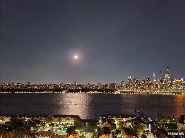 Kennedy Blvd E Apt N, West New York, Property For Sale