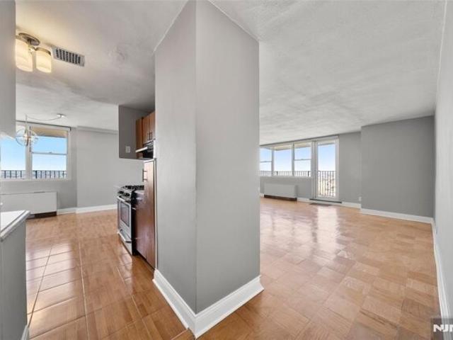 Kennedy Blvd E Ph J, West New York, Property For Sale