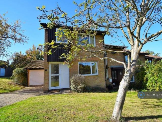 Kennedy Gardens, Sevenoaks, TN13 3 bed end of terrace house to rent £2,050 pcm £473 pw
