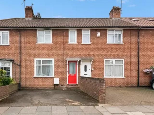 Kennedy Road, London, W7 1JN, United Kingdom | 3 bed house for rent #126875117 | Rentberry