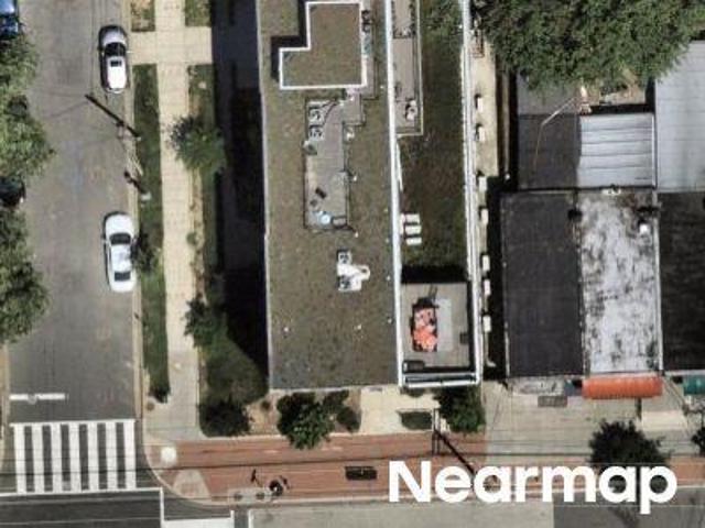 Kennedy St NW 206