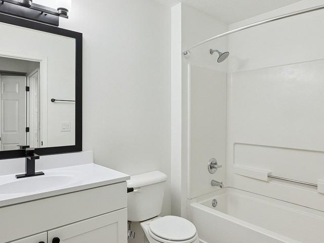 Kennedys Landing 3 Bedroom Apartment for Rent at 983 Kennedys Lndg, Cincinnati, OH 45245