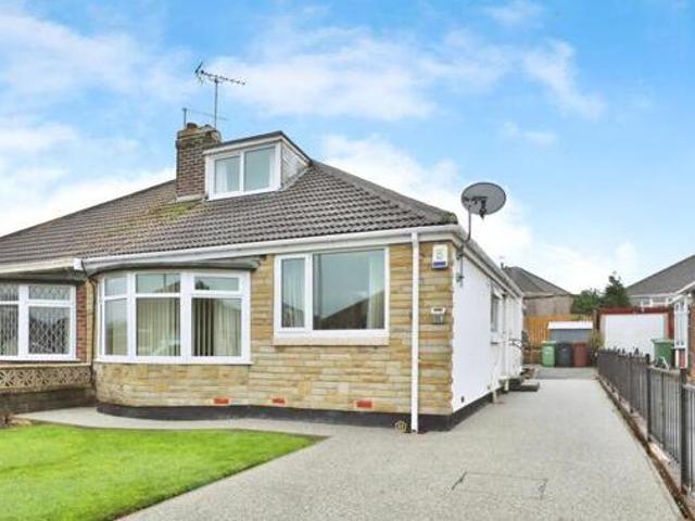 Kennerleigh Grove, Leeds, 3 Bedroom Bungalow