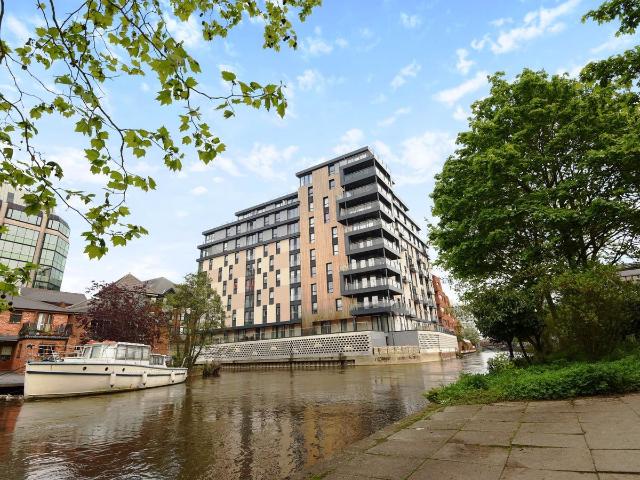 Kennet House, Reading RG1, 2 bed flat to rent, £1,700 pcm | PrimeLocation