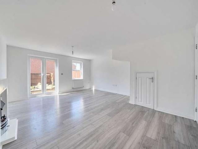 Kennet Heath, Thatcham, RG19