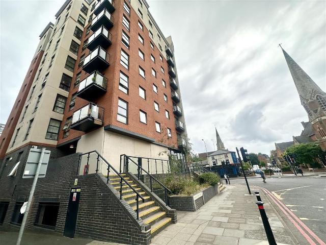 Kennet Street, Reading RG1, 1 bed flat to rent, £1,190 pcm | PrimeLocation