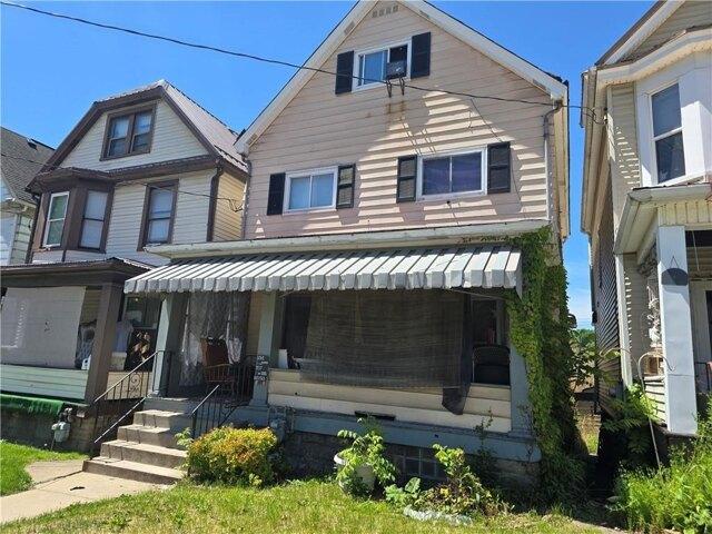 Kenneth Ave, New Kensington, Home For Sale