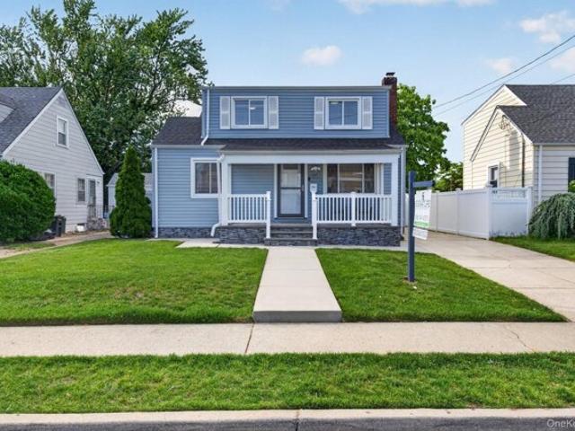 Kenneth Ave, North Bellmore, Home For Sale