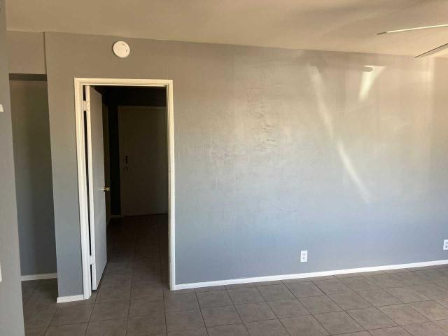 Kenneth Place 1 Bedroom Apartment for Rent at 1445 S Kenneth Pl, Tempe, AZ 85281