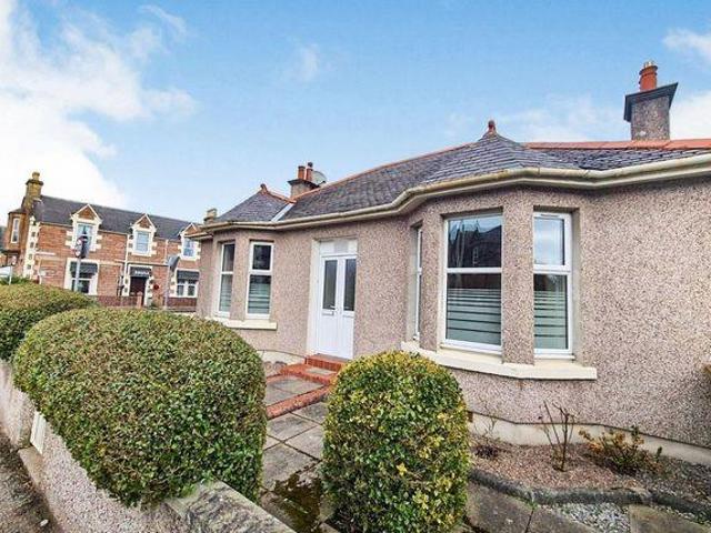 Kenneth Street, Inverness IV3, 2 bedroom detached bungalow for.