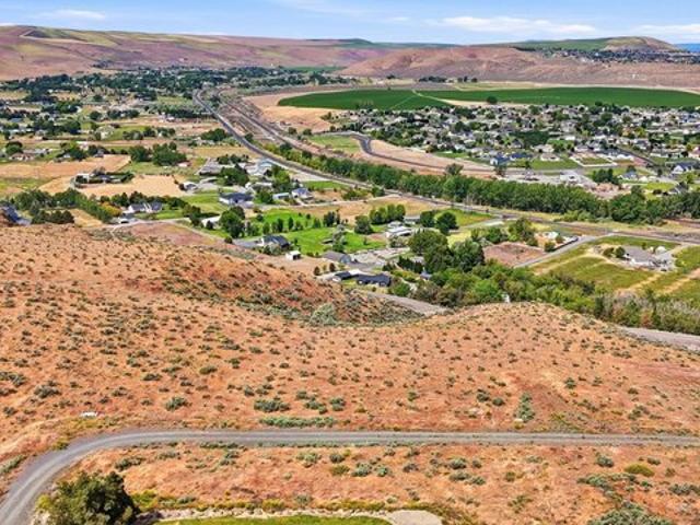 Kennewick, WA 99338