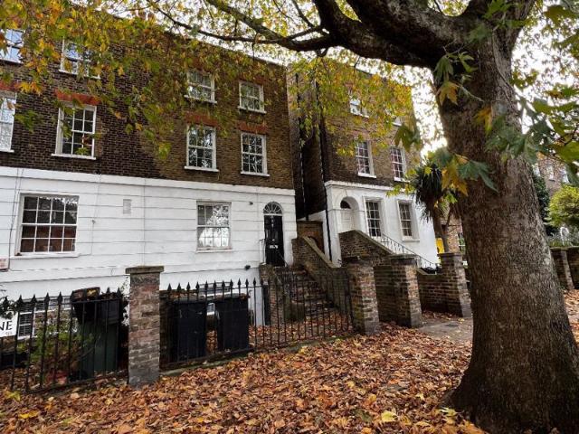 Kennington Lane, London SE11, 3 bed property to rent, £3,145 pcm | PrimeLocation