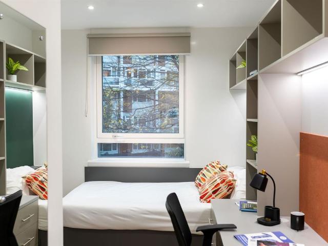 Kennington Lane, London SE11, Studio to rent, £1,517 pcm | PrimeLocation