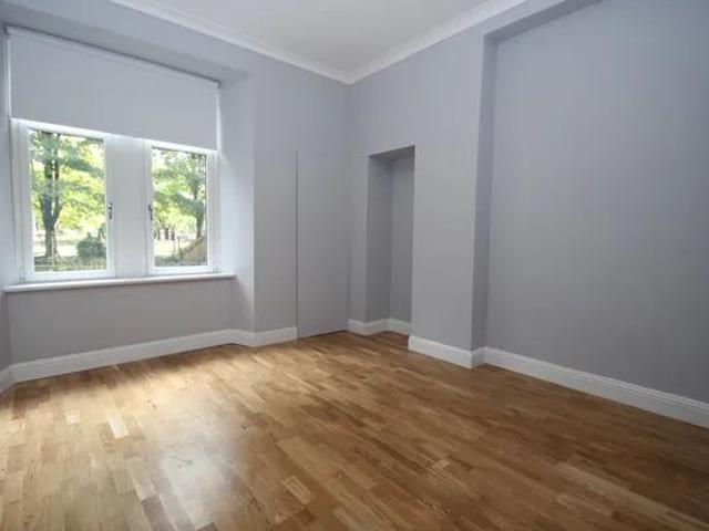 Kennyhill Square, Glasgow, G31