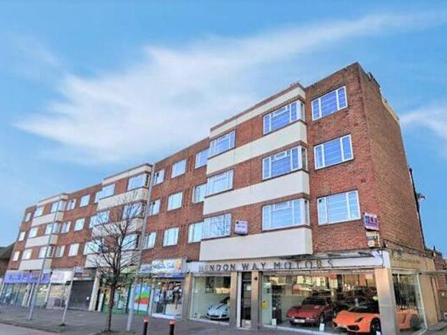Kennyland Court, Hendon Way, 5 Bedroom Flat